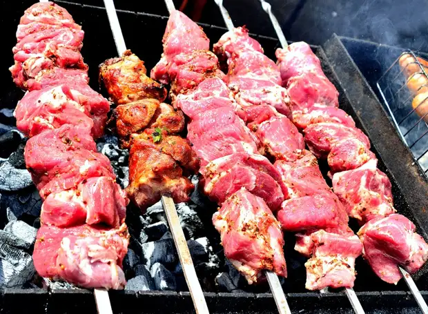 vlees koken voor barbecue