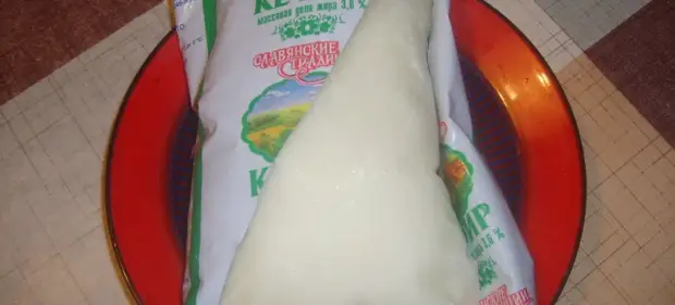 ukhilimu we-kefir