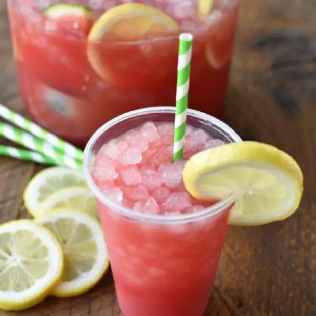 5 receitas para bebidas geladas de verão