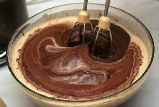 Folyékony csokoládé cupcakes - készítés