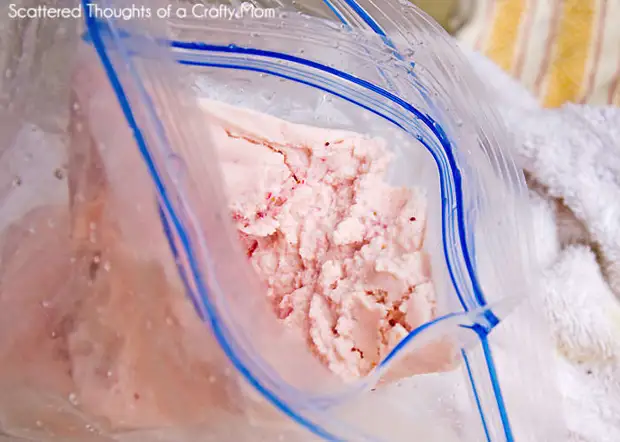 12 astuces de vie utilisant des paquets ziplock dans la cuisine